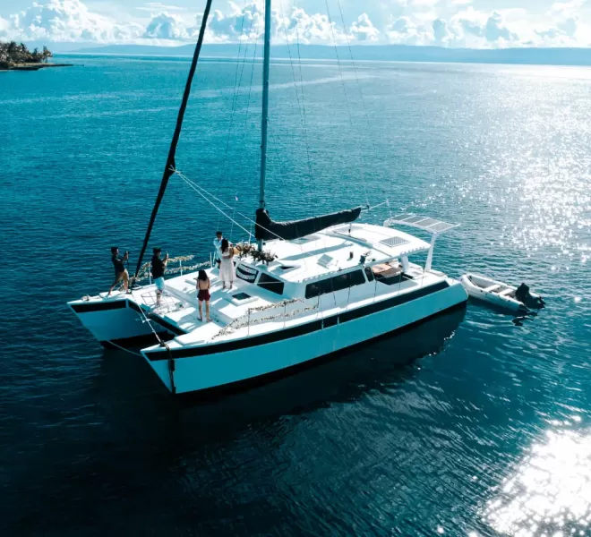 38ft Catamaran Yacht Cruise Panglao Bohol | Discover and Beyond
